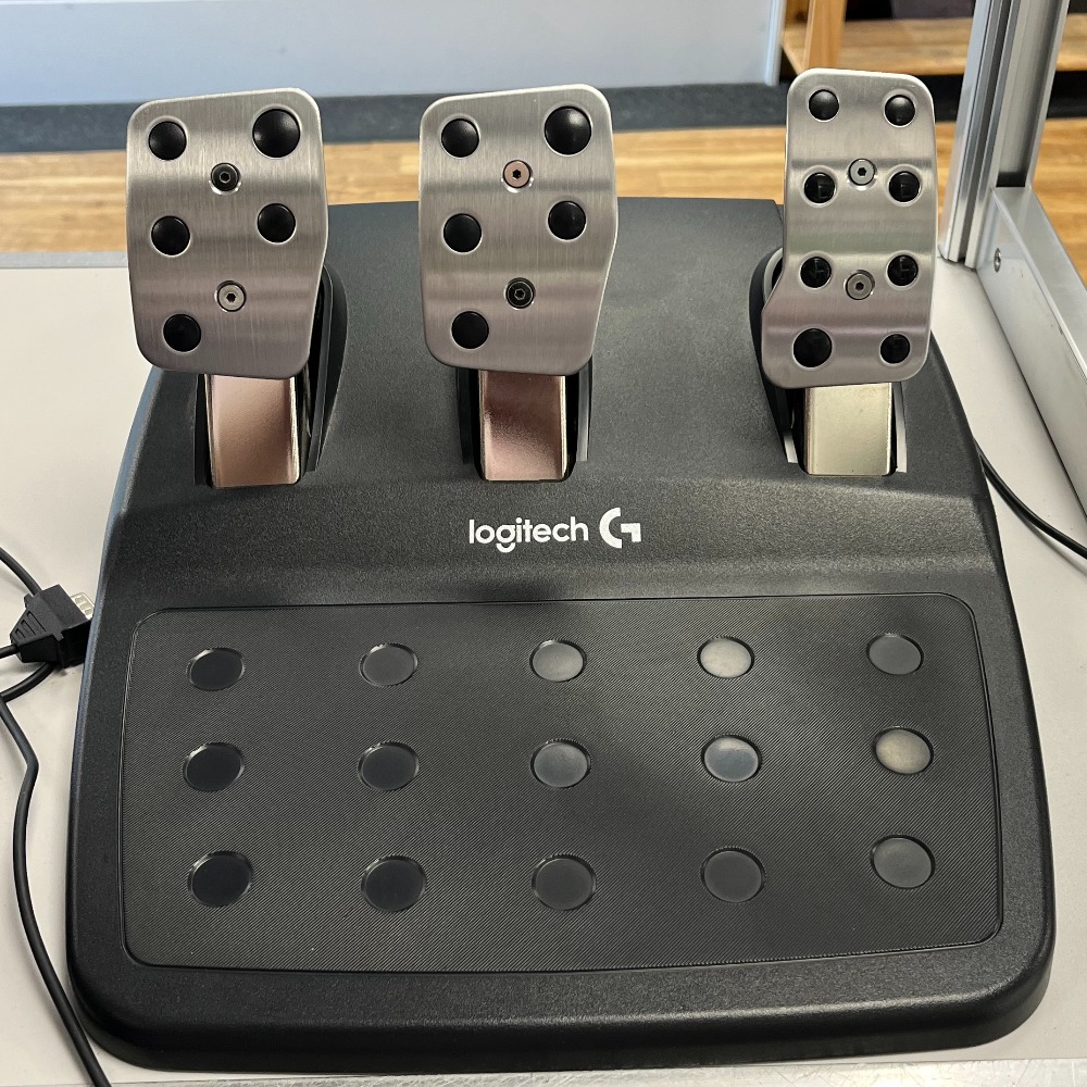 Logitech LOGITECH G920 STEERING WHEEL - Own4Less